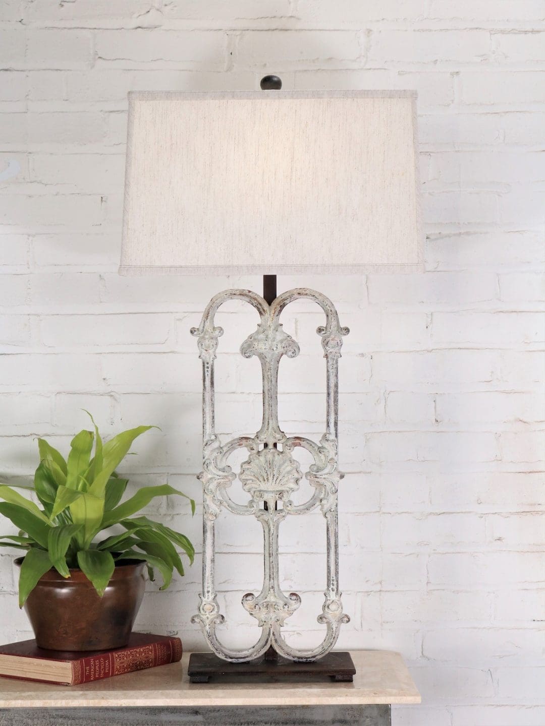 Shell Table Lamp - Ferro Designs